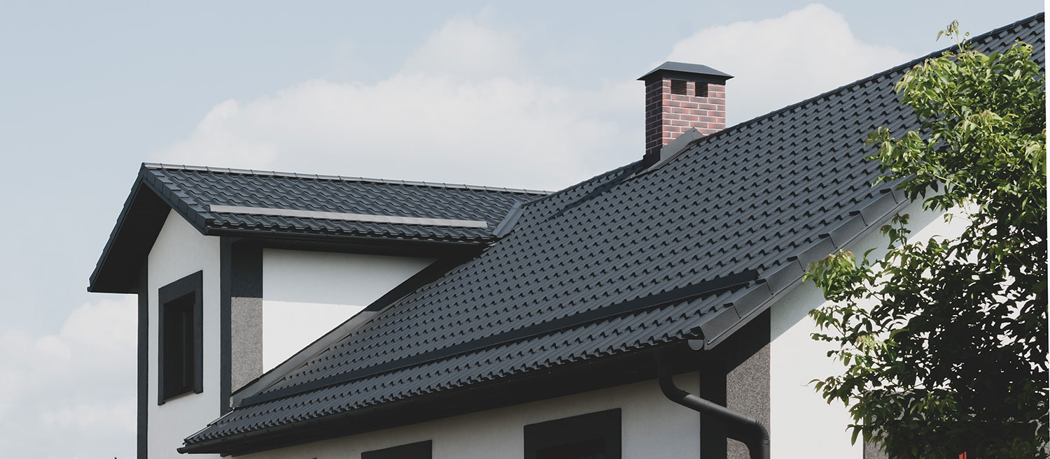 How to Choose the Perfect Roof Color for Your Home